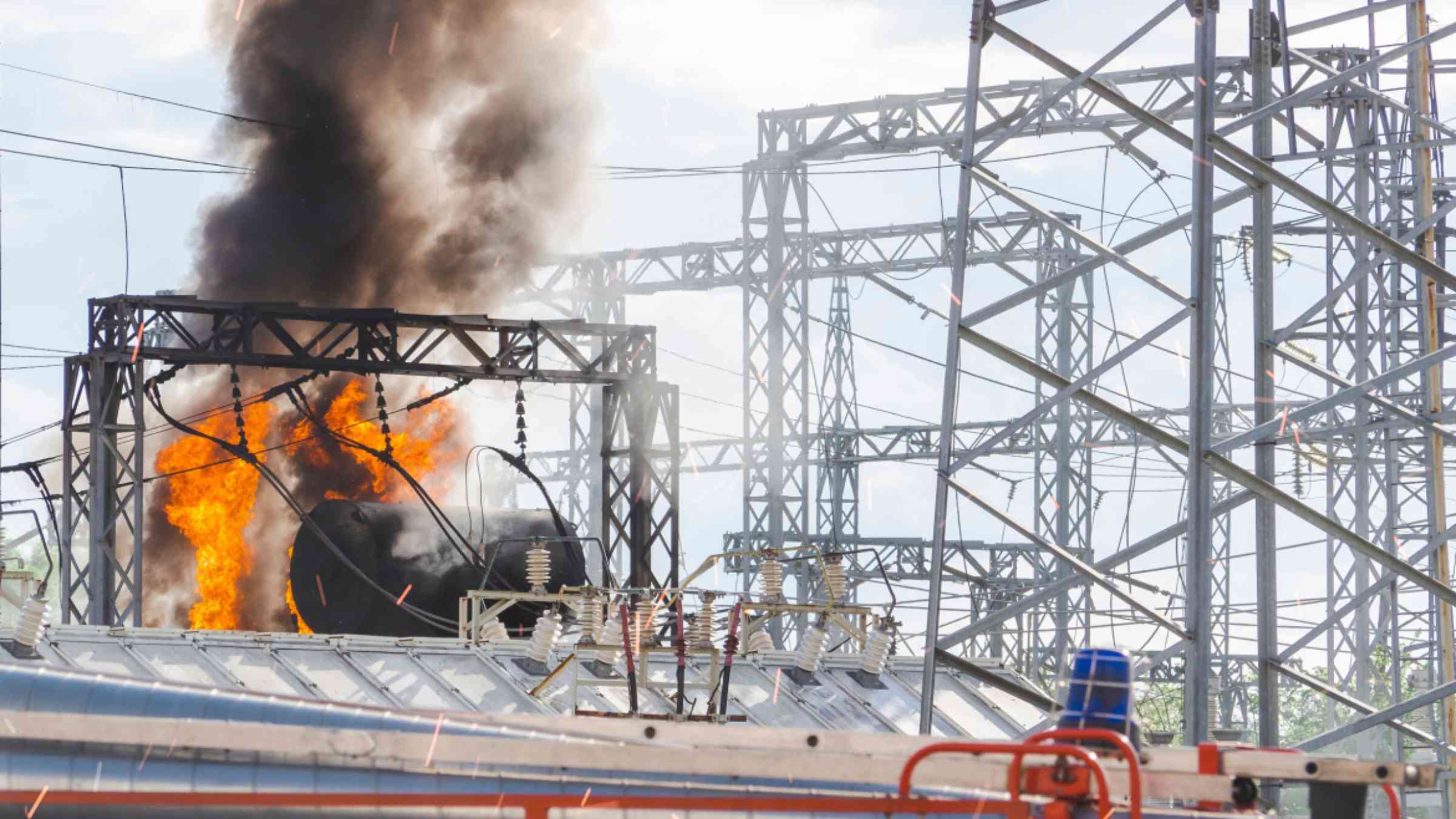 Australia: Heatwaves and bushfires threaten electricity grid stability ...