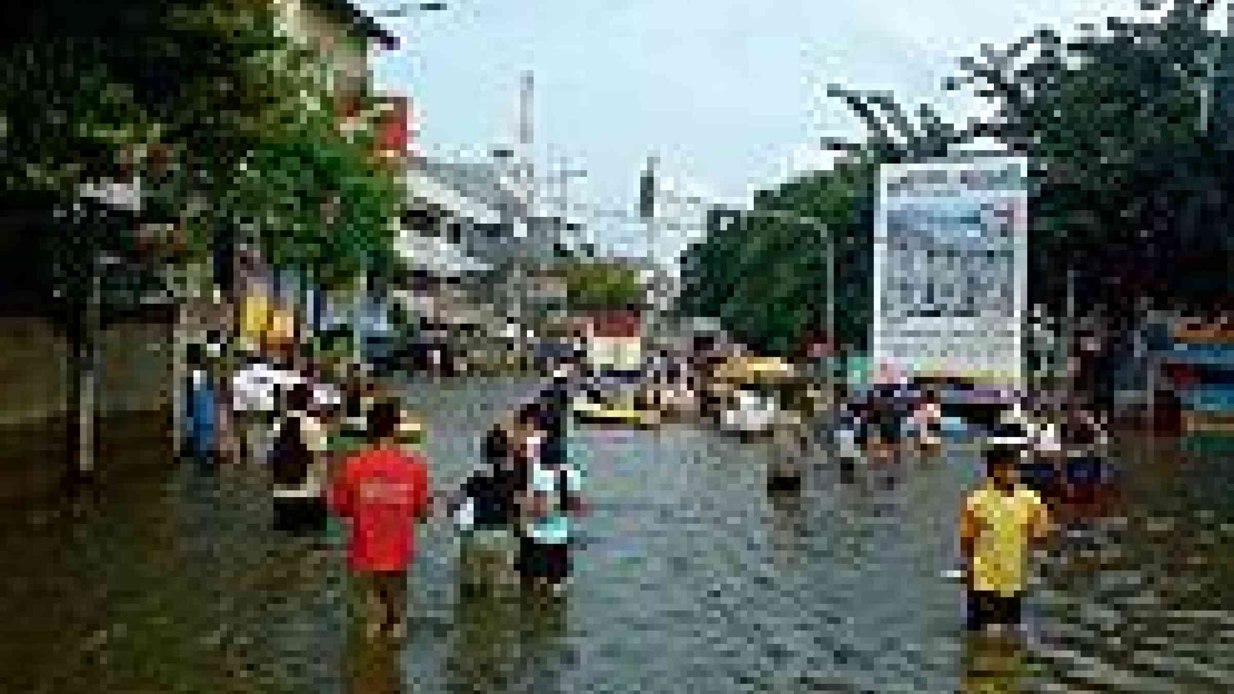 Indonesia: Early warning system to be built in 10 locations | PreventionWeb