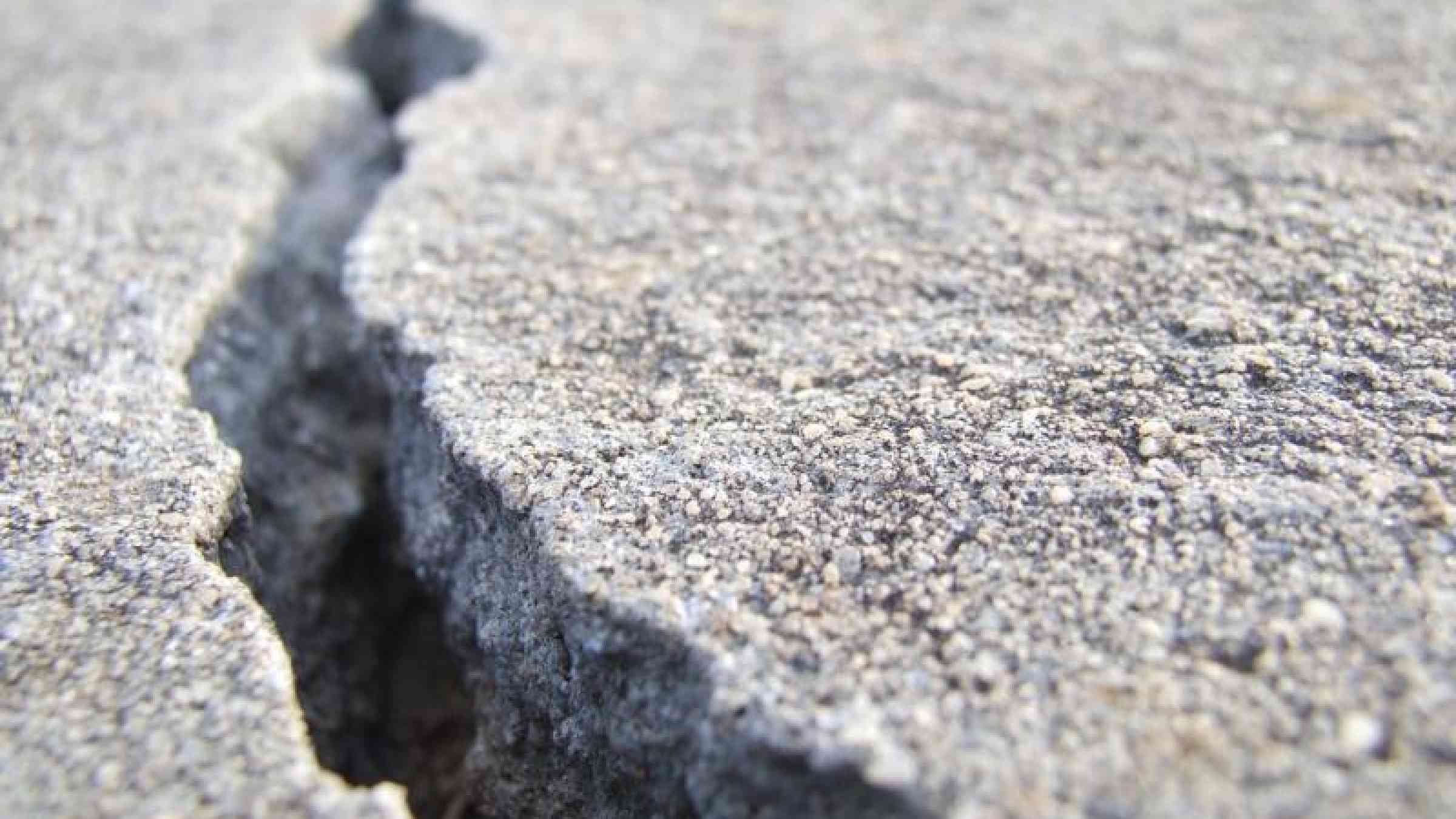 Canada: Uncovering an earthquake mechanism due to hydraulic fracturing ... Canada: Uncovering an earthquake mechanism due to hydraulic fracturing ...