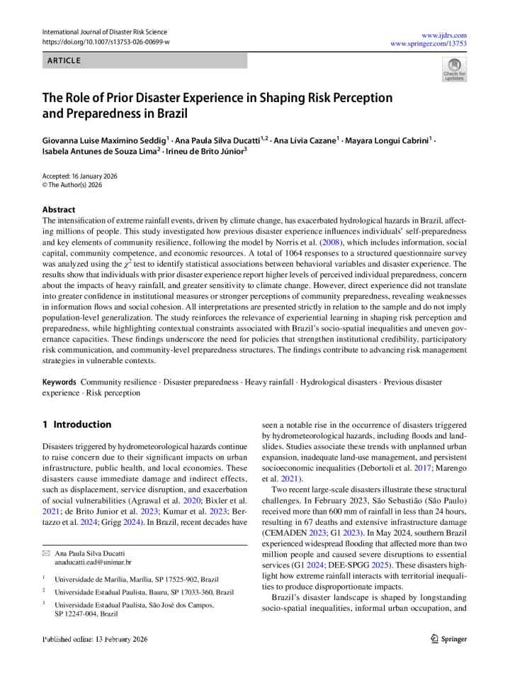 The role of prior disaster experience in shaping risk perception and ...